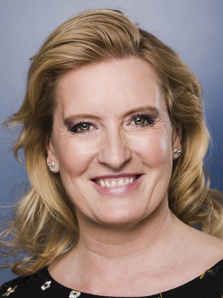 Josephine Rosen: Kaya Yanars Liebe, Heirat und Familienwunsch in der ...