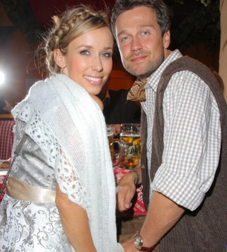 Josephine Rosen: Kaya Yanars Liebe, Heirat und Familienwunsch in der ...